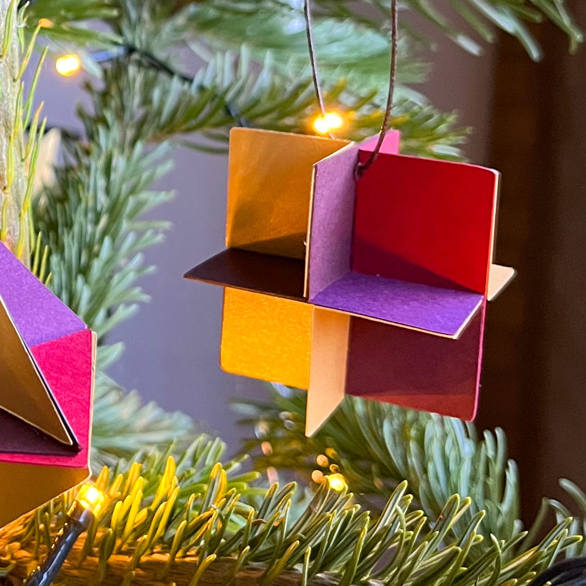DIY Square ornament, paper cut print template - DIY - Livingly Paper ...